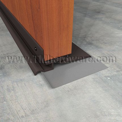 Interlocking Threshold with Water Return | Pemko 142 | Trademark Hardware