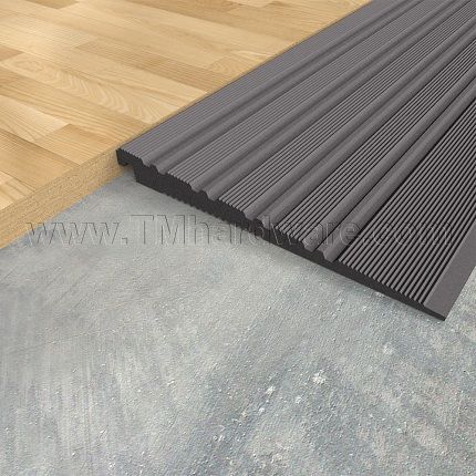 Pemko SBR Rubber Ramp | Trademark Hardware