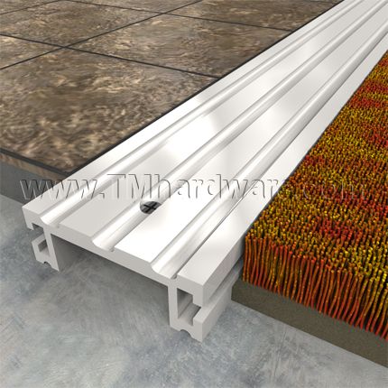 Zero 522 Carpet Divider | TMHardware.com